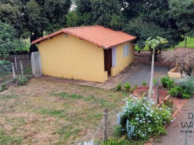Chácara com 3 dormitórios à venda, 21000 m² por R$ 1.200.000 Jeriva Boituva/SP