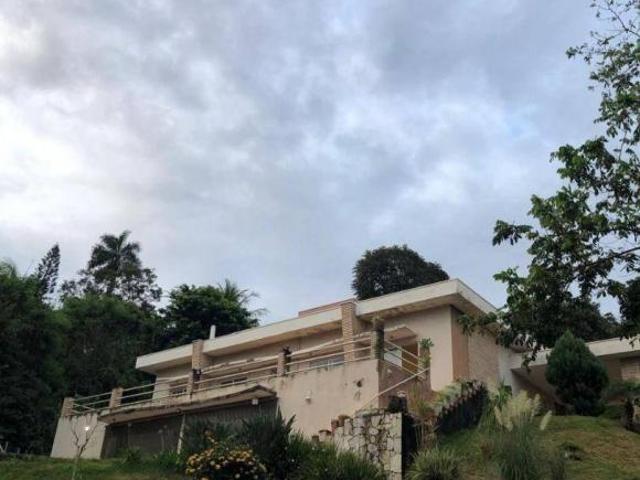 Chácara com 3 dormitórios à venda, 2300 m² por R$ 1.800.000,00 Jardim Amanda I Hortolândia/SP