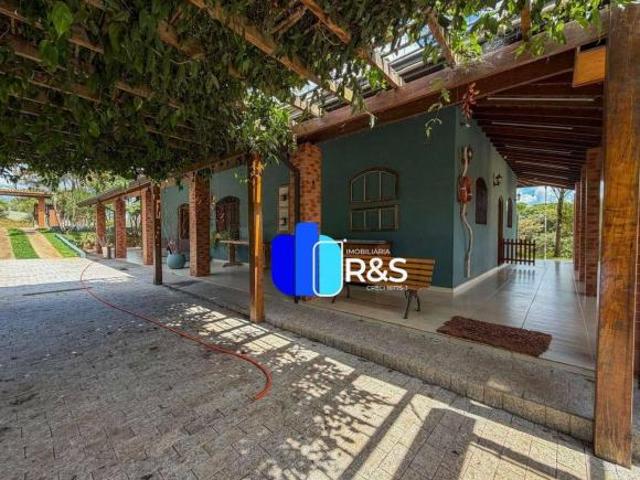 Chácara com 3 dormitórios à venda, 2313 m² por R$ 1.100.000 Monterrey Louveira/SP