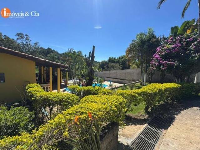 Chácara com 3 dormitórios à venda, 2479 m² por R$ 650.000,00 Estância São Luiz Jarinu/SP