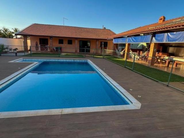 Chácara com 3 dormitórios à venda, 265m² por R$ 1.290.000 Condomínio Green Ville