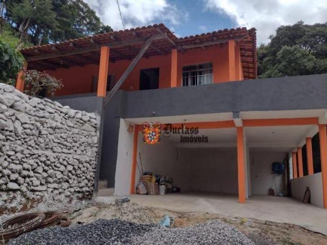 Chácara com 3 dormitórios à venda, 27000 m² por R$ 450.000,00 Paiol Queimado Camanducaia/MG
