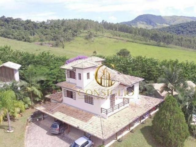 Chácara com 3 dormitórios à venda, 3000 m² por R$ 1.300.000,00 Espírito Santo Paraibuna/SP