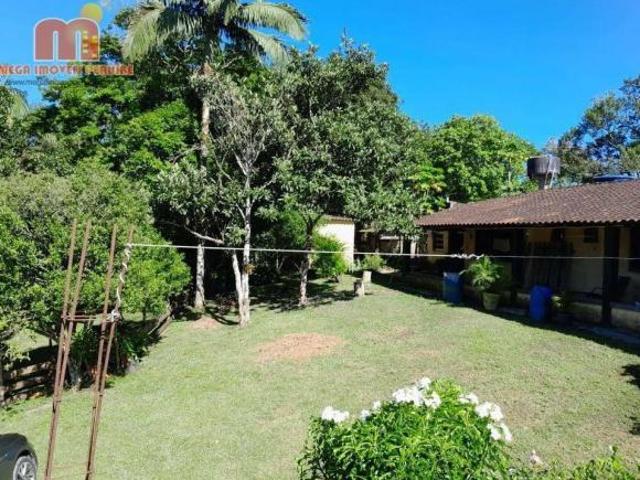 Chácara com 3 dormitórios à venda, 3000 m² por R$ 300.000,00 Zona Rural Juquitiba/SP