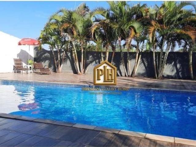Chácara com 3 dormitórios à venda, 3000 m² por R$ 850.000,00 Chácara Ivoturucaia Campo Limpo Pau