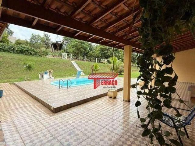 Chácara com 3 dormitórios à venda, 3000 m² por R$ 850.000,00 Portal das Colinas Bofete/SP
