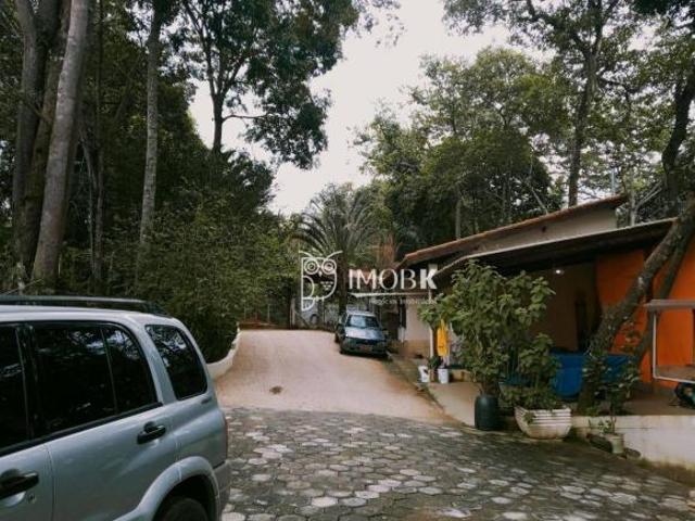 Chácara com 3 dormitórios à venda, 3000 m² por R$ 830.000,00 Paiol Grande Joanópolis/SP