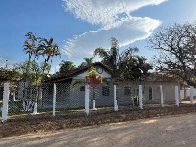 Chácara com 3 dormitórios à venda, 3500 m² por R$ 1.320.000,00 Embaú Cachoeira Paulista/SP