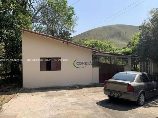 Chácara com 3 dormitórios à venda, 3900 m² por R$ 380.000,00 Rio do Braço São José dos Campos/SP