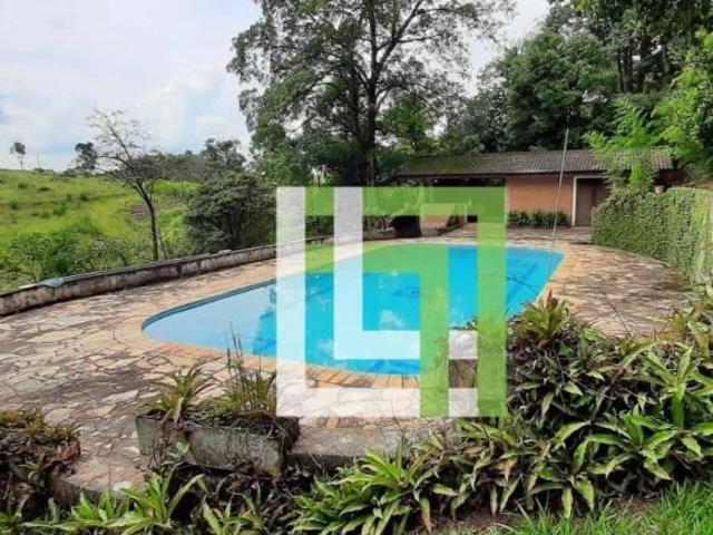 Chácara com 3 dormitórios à venda, 4424 m² por R$ 2.450.000,00 Jardim Liberdade Jundiaí/SP