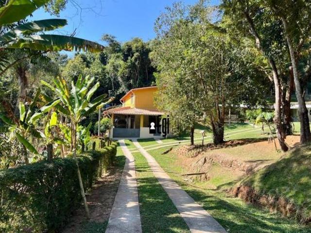 Chácara com 3 dormitórios à venda, 6.800 m² por R$ 320.000 Torreões Juiz de Fora/MG