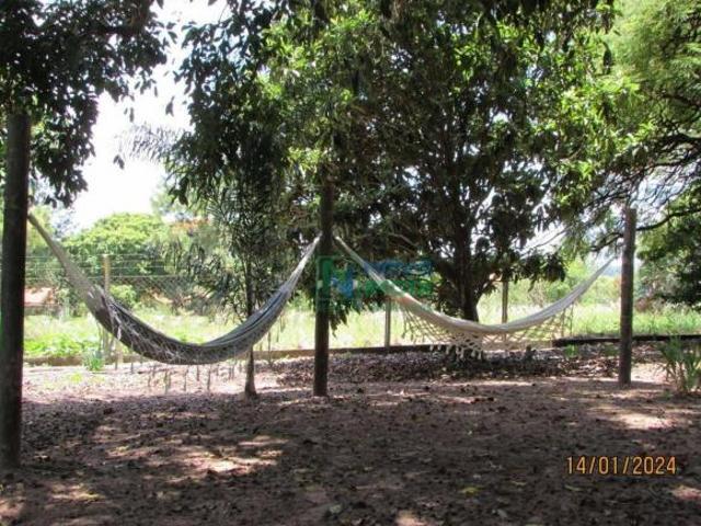 Chácara com 3 dormitórios à venda, 6 m² por R$ 890.000,00 Águas de São Pedro Águas de São Pedro/