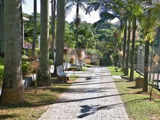 Chácara com 3 dormitórios à venda, 8000 m² por R$ 3.300.000,00 Gramadinho Porto Feliz/SP