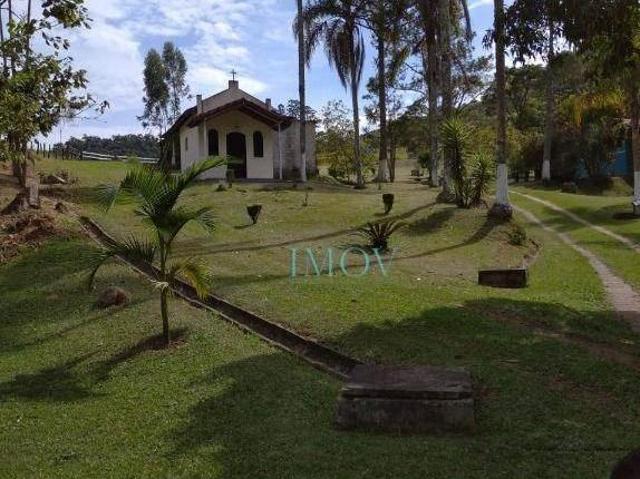Chácara com 3 dormitórios à venda, 82000 m² por R$ 1.350.000,00 Vila Unidos São José dos Campos/