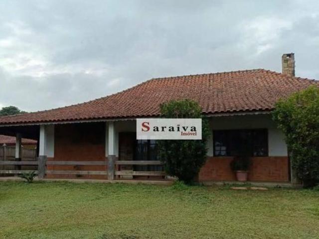 Chácara com 3 dormitórios à venda, 900 m² por R$ 610.000,00 Ipelândia Suzano/SP