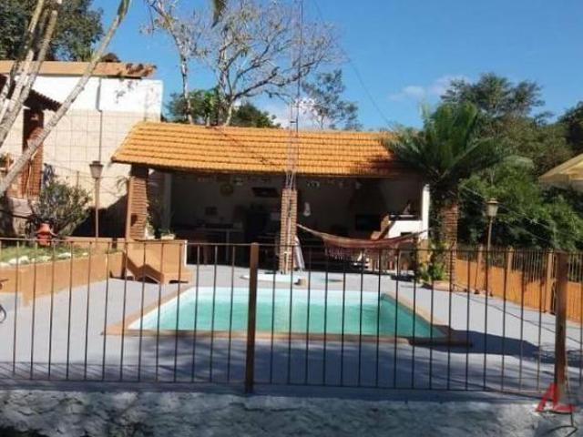 Chácara com 3 dormitórios à venda, no bairro Iara em Atibaia/SP CH0194