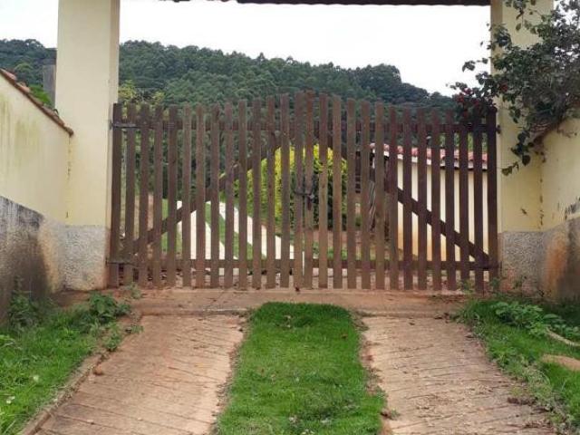 Chácara com 3 dorms, Centro, Pedra Bela R$ 1.4 mi, Cod: 71672827