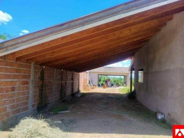 Chácara com 3 quartos, 3 suítes e 6 vagas no Condomínio Maria Lúcia em Piracicaba