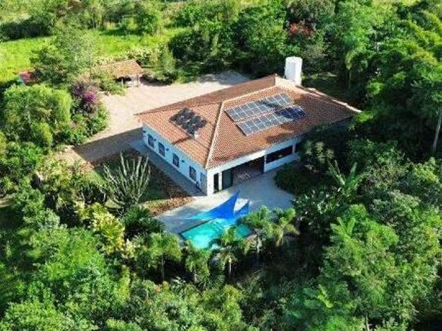 Chácara com 3 quartos, 3 suítes e 3 vagas à venda em Limeira