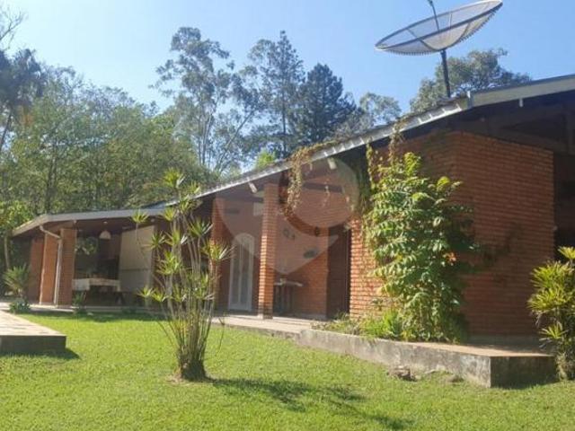 Chácara com 3 quartos à venda em Camargo SP