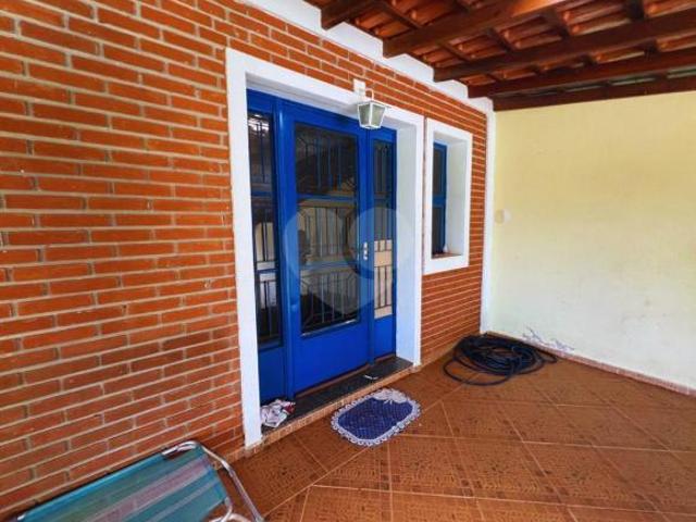 Chácara com 3 quartos à venda em Chácara Companheiros SP