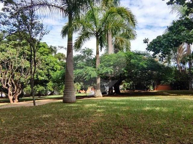 Chácara com 3 quartos à venda em Chácara Flórida SP