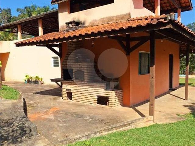 Chácara com 3 quartos à venda em Parque Residencial Itapeti SP