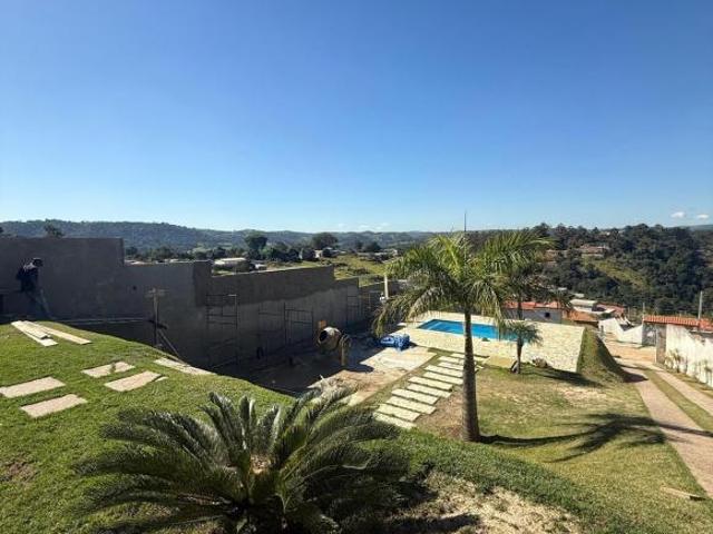 Chácara com 3 Quartos e 4 banheiros à Venda, 1.000 m² por R$ 1.100.000 Cód. ch2766