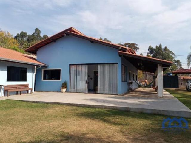 Chácara com 3 Quartos e 2 banheiro à Venda, 1.000 m² por R$ 550.000 Cód. ch2465