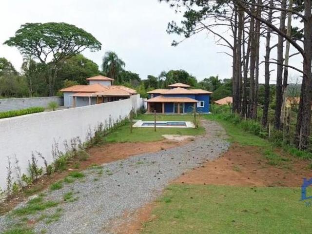 Chácara com 3 Quartos e 2 banheiros à Venda, 1.250 m² por R$ 590.000 Cód. ch2264