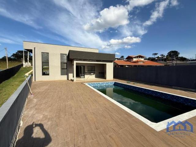 Chácara com 3 Quartos e 3 banheiros à Venda, 1.000 m² por R$ 1.200.000 Cód. ch2735