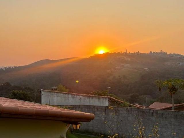 Chácara com 3 Quartos e 3 banheiros à Venda, 1.000 m² por R$ 470.000 Cód. ch2146