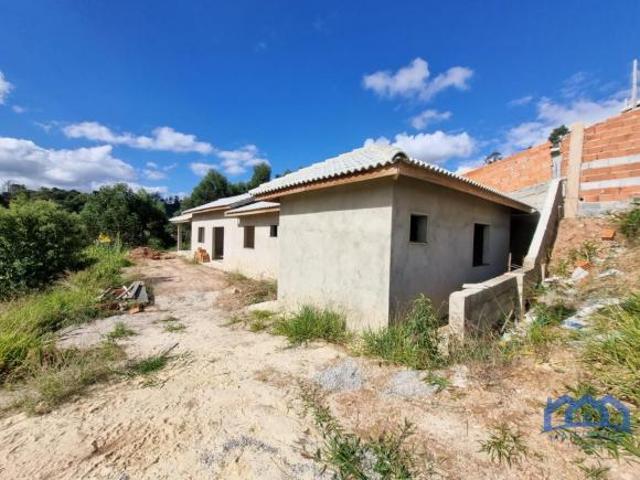 Chácara com 3 Quartos e 3 banheiros à Venda, 1.000 m² por R$ 750.000 Cód. ch2302