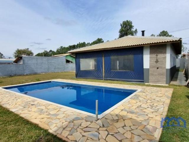 Chácara com 3 Quartos e 3 banheiros à Venda, 647,12 m² por R$ 570.000 Cód. ch2401