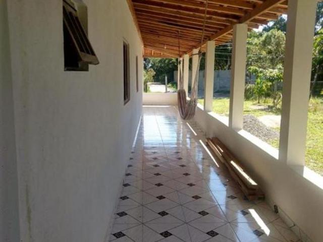 Chácara com 3 quartos e árvores frutíferas em Itanhaém