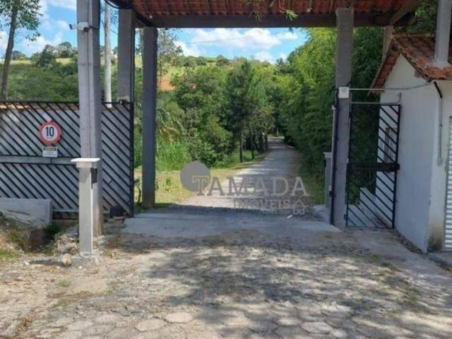 Chácara com 3 quartos sendo 1 suíte, área gourmet, mini campo de futebol à venda, 1428 m² por R$ 550