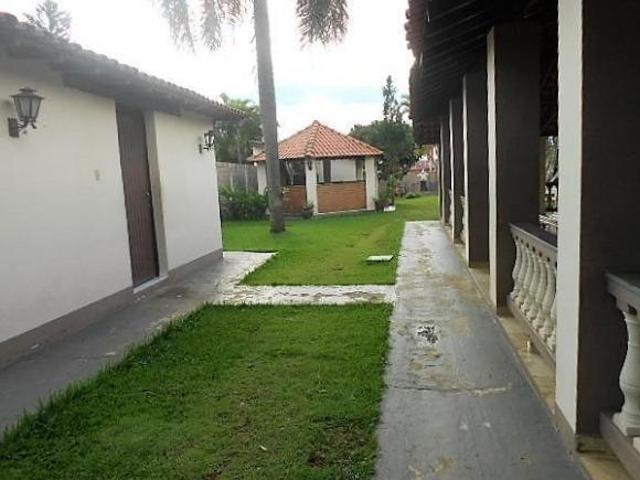 Chácara com 3 quartos, sendo 1 suíte, piscina, quiosque com espaço gourmet à venda, 2600 m² por R$ 1