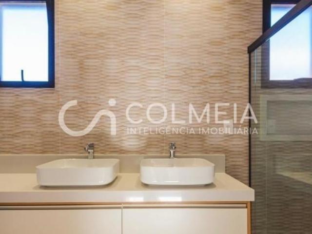 Chácara com 3 Suítes e piscina por R$2.865.000,00 no condomínio Terras de Itaici Indaiatuba
