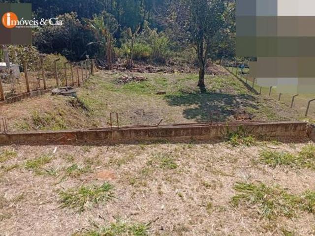 Chácara com água no fundo: R$ 320 mil à vista