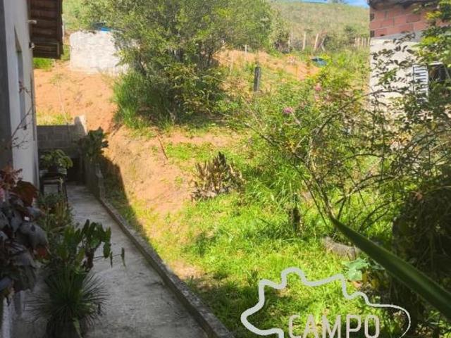 CHÁCARA COM ÁREA DE 327 M² NA ZONA NORTE DE SÃO JOSÉ DOS CAMPOS!