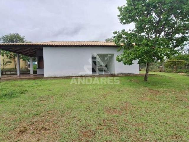 Chacara com casa à Venda em Esmeraldas, MG – 3 Dormitórios, Varanda Gourmet