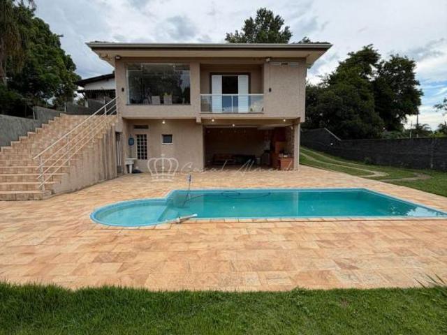 Chácara com Casa Espaçosa à Venda em Atibaia | Aceita Financiamento