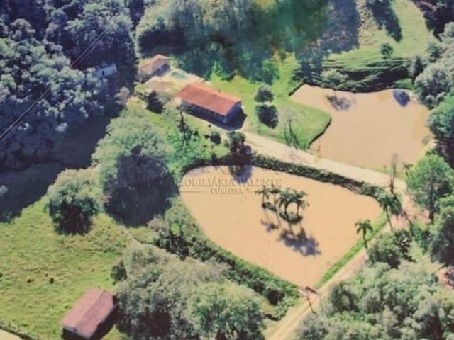 Chácara com Casa Grande e Registro de Imóveis – Ca