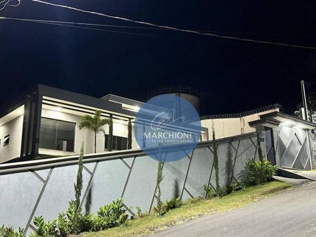 Chácara com estilo contemporâneo em Pinhalzinho!