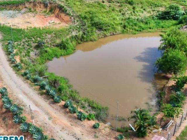 CHÁCARA COM EXCELENTE INFRA ESTRUTURA EM INHAPIM!