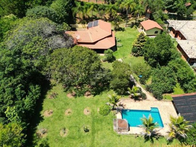 Chácara com Lago à venda em Condomínio Piracaia/SP, por R$1.790.000!