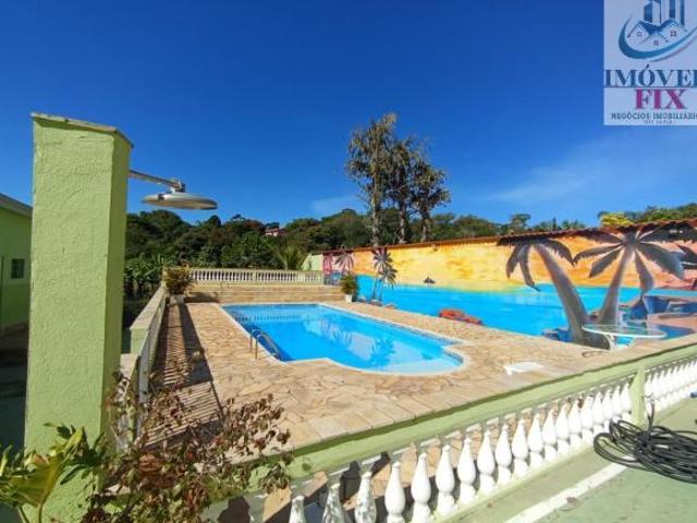 Chácara com Lago de Pesca e Casa Moderna em Jarinu !
