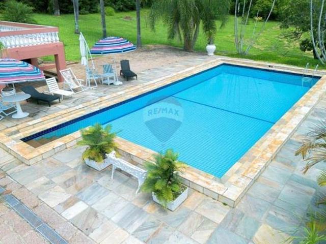 Chácara com Piscina à Venda, Bairro Guacuri, Itupeva, Sp