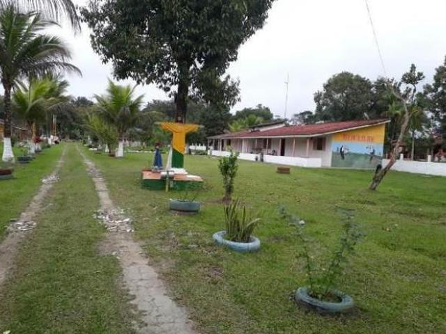 CHÁCARA COM PISCINA A VENDA EM ITANHAÉM/SP