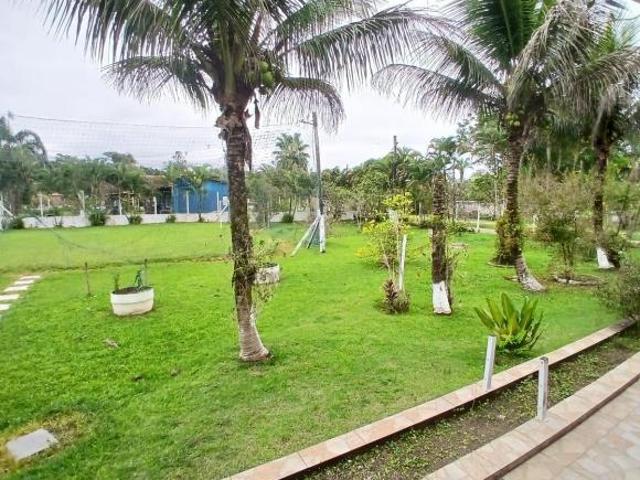 CHÁCARA COM PISCINA A VENDA EM PERUIBE/SP